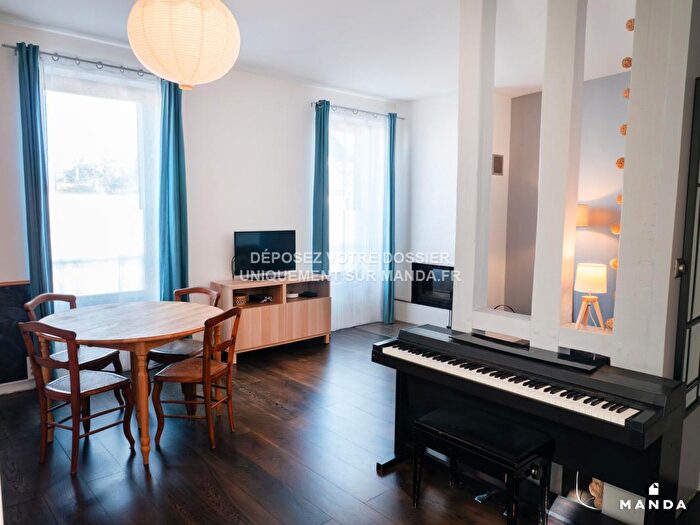 Orléans, Dunois, Châteaudun : Appartement 5 pièces à louer