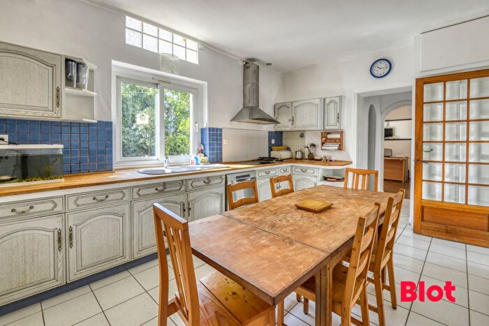 Nantes, Hauts-Pavés, Saint-Pasquier, Saint-Félix, Université : Maison 8 pièces à vendre