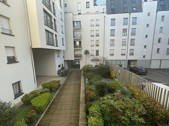 Appartement à vendre - Quartiers Ouest, Bourg lEvesque - 2 pièces - 1 chambre