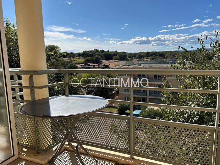 Appartement à louer - Biot - 1 pièce