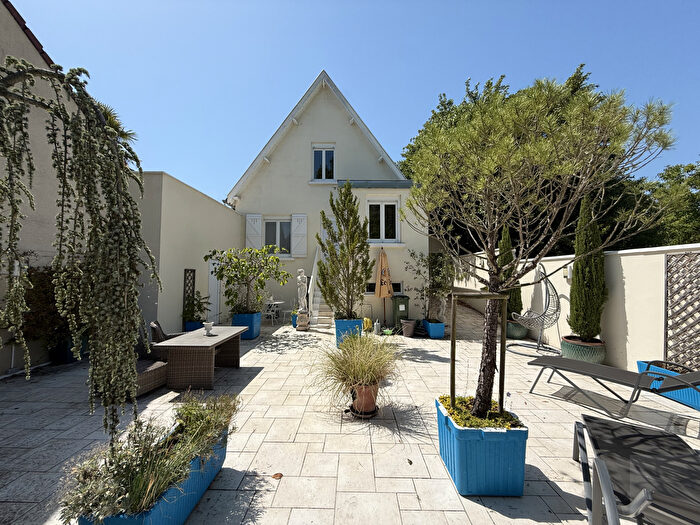 Amiens, Saint-Acheul : Maison 5 pièces à vendre