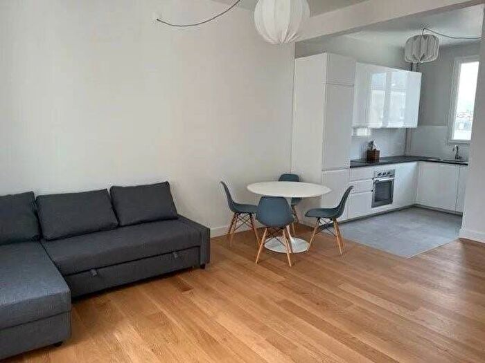 Appartement à louer - Champerret-Berthier, Paris ème arrondissement - 1 pièce