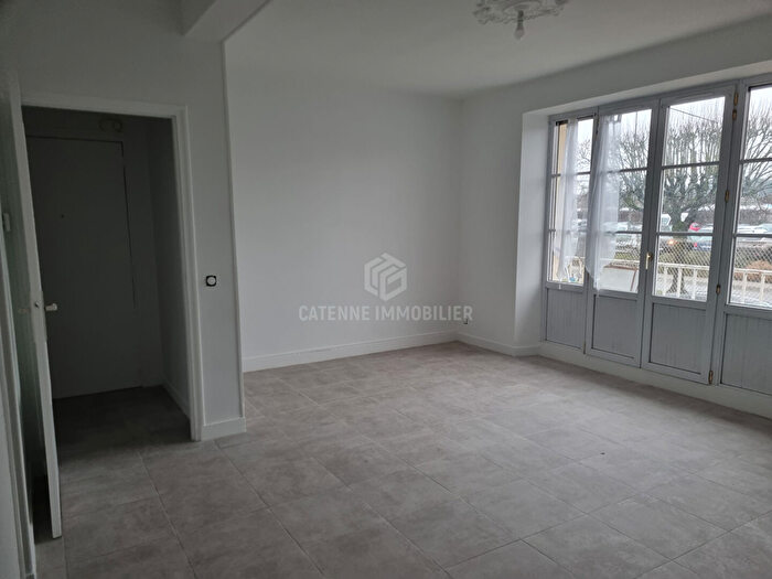 Appartement à louer - Crépy-en-Valois, Prévert, Vassal - 4 pièces - 3 chambres