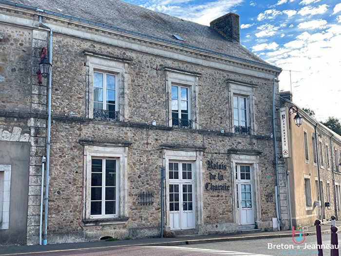 Maison 16 pièces à vendre - Saint-Symphorien