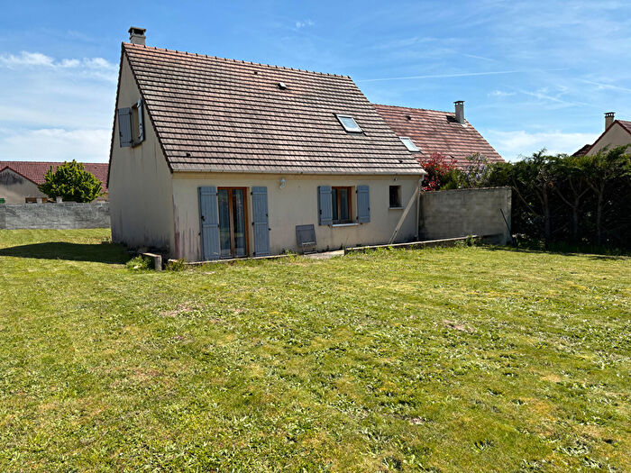 Maison 4 pièces à Courville-sur-Eure, à vendre