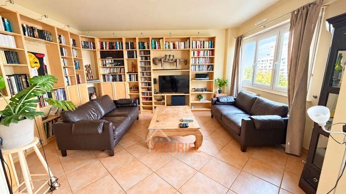 Appartement 4 pièces à Esplanade Nord Est, Strasbourg, à louer