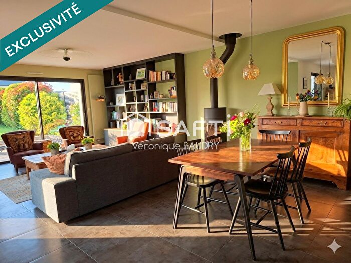 Servon-sur-Vilaine : Maison 5 pièces à vendre