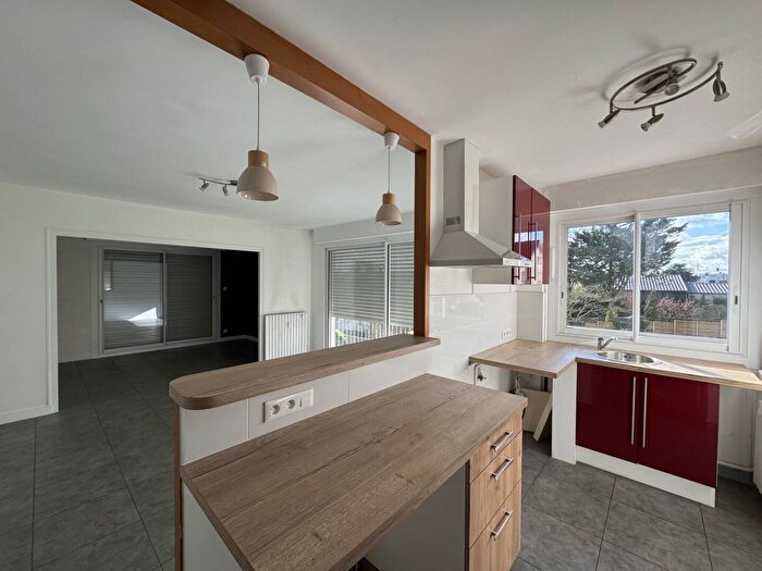 Appartement à louer - Les Fourches, Laval - 3 pièces - 2 chambres