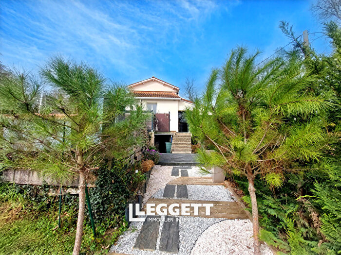 Maison à vendre - Touvre - 4 pièces - 2 chambres