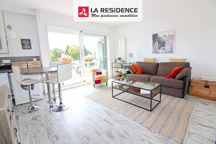 Appartement à louer - Les Essarts-le-Roi - 1 pièce