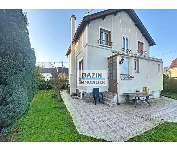 Maison 5 pièces à vendre à Sainte-Geneviève-des-Bois