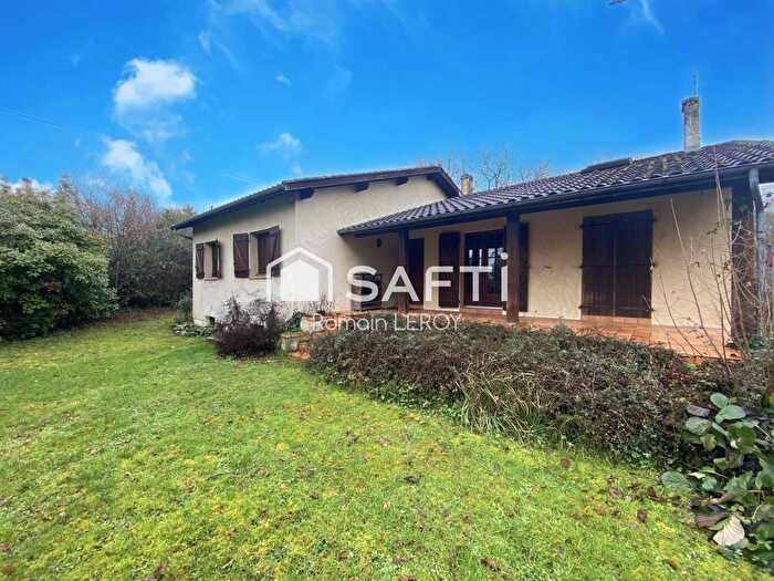 Maison à vendre - Fargues-Saint-Hilaire - 6 pièces - 4 chambres