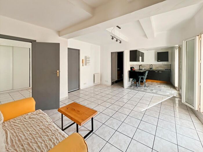 Appartement 2 pièces à Béziers, Champ de Mars, à vendre