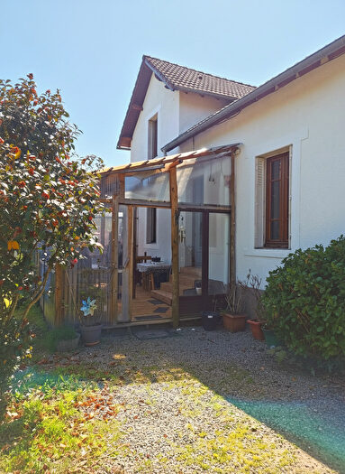 Maison 6 pièces à vendre à Les Cars