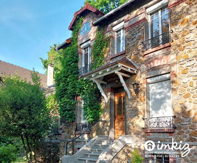 Aulnay-sous-Bois, Prevoyant, Le Parc : Maison 7 pièces à vendre