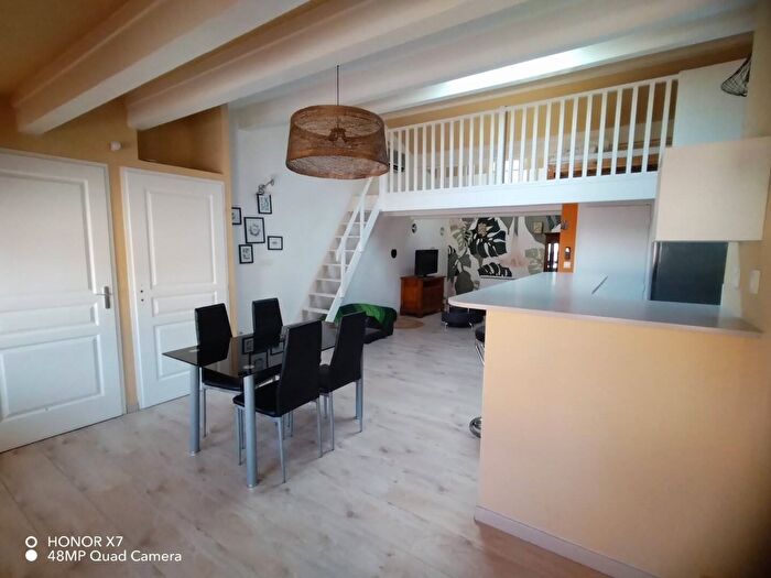Appartement à louer - Loyettes - 1 pièce
