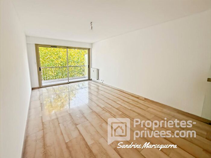 Appartement à vendre - Cagnes-sur-Mer, La Gare, Les Plans, Hippodrome - 3 pièces