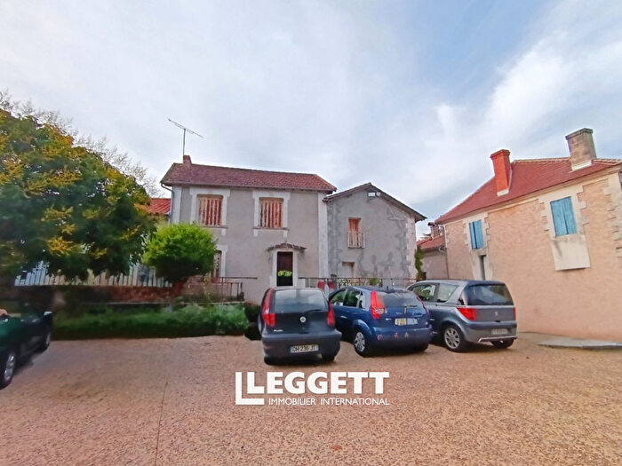 Maison à vendre - Grand-Brassac - 5 pièces - 3 chambres