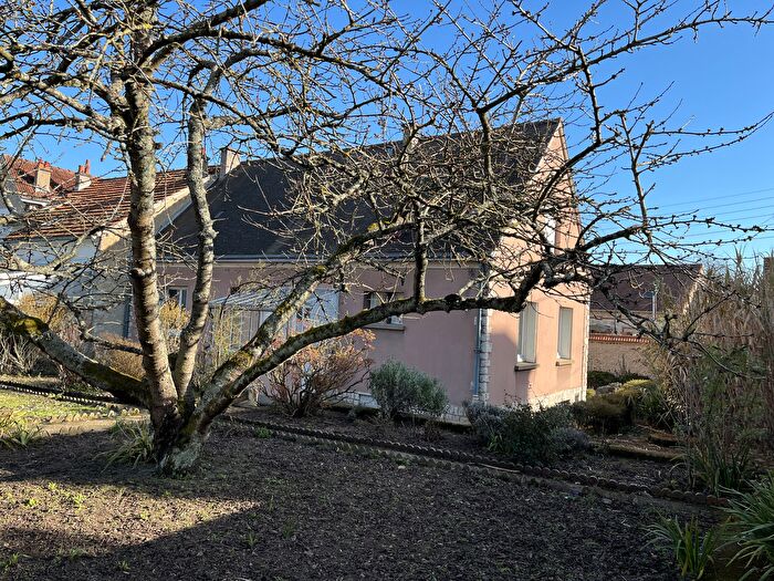 Maison à louer - Chartres - 4 pièces - 2 chambres
