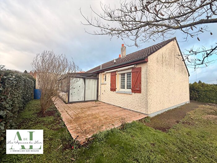 Maison à vendre - Pontvallain - 4 pièces - 2 chambres