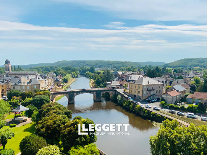 Maison à vendre - Montignac - 5 pièces - 3 chambres