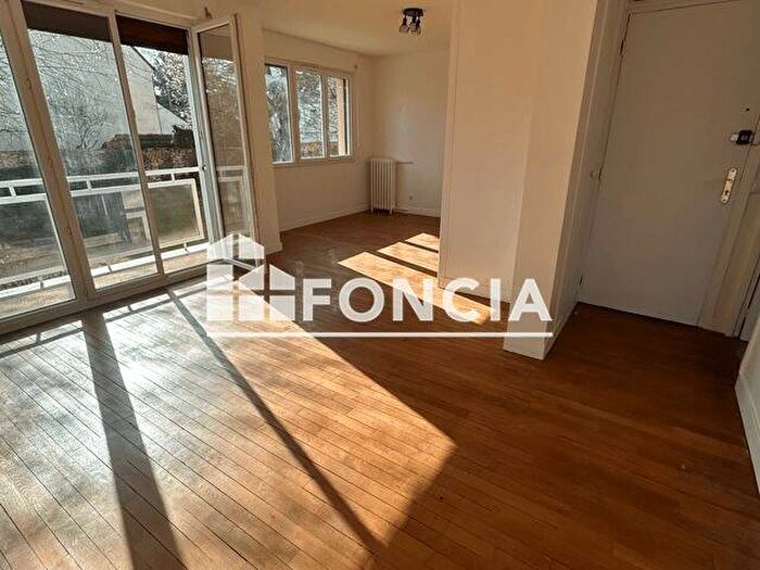 Appartement à louer - Villiers-Danton-La Villa, Draveil - 3 pièces - 2 chambres