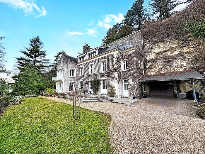 Maison à vendre - Chinon - 9 pièces - 5 chambres