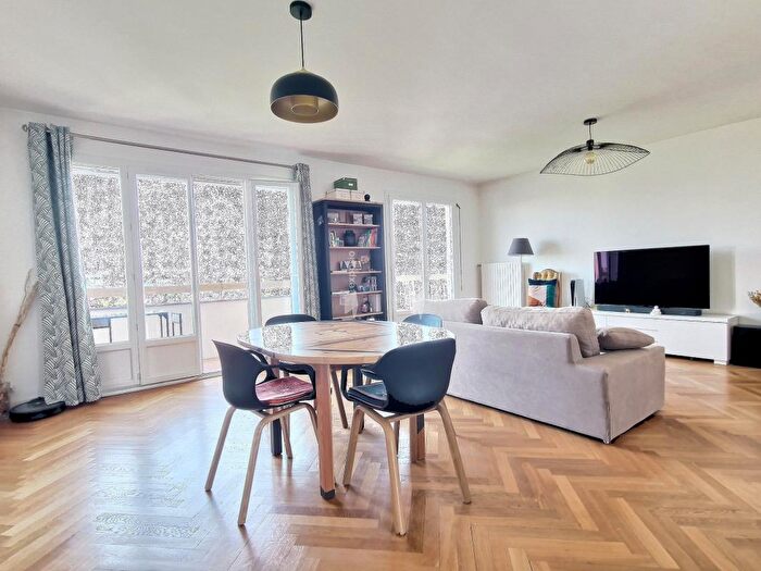 Appartement à vendre - Lyon e , Sans Souci, Dauphiné - 4 pièces - 3 chambres