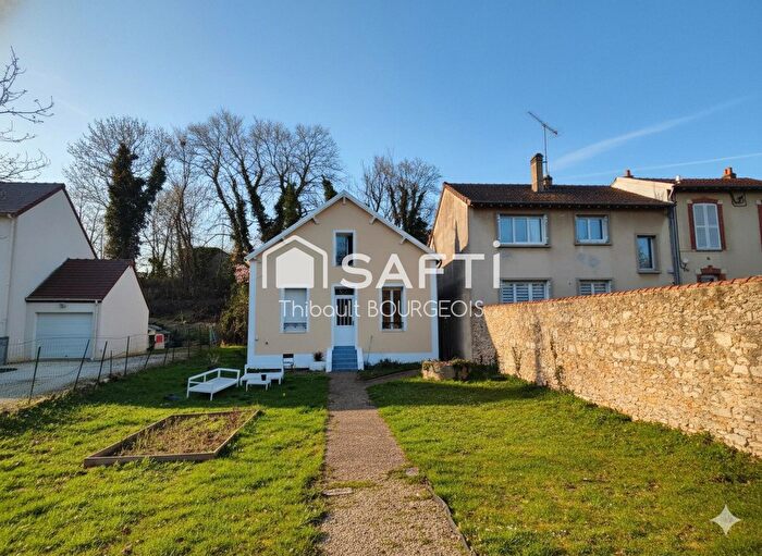 Maison à vendre - Melun, Trois Moulins - 5 pièces - 3 chambres