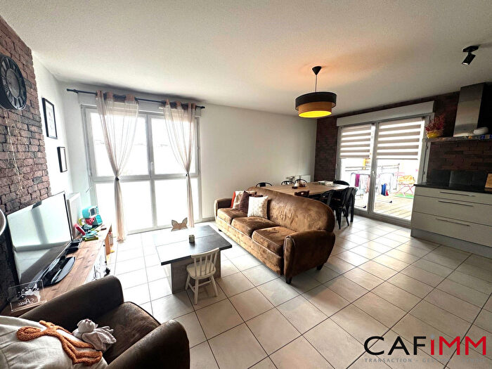 Appartement à vendre - Meyzieu, Centre-ville - 3 pièces - 2 chambres