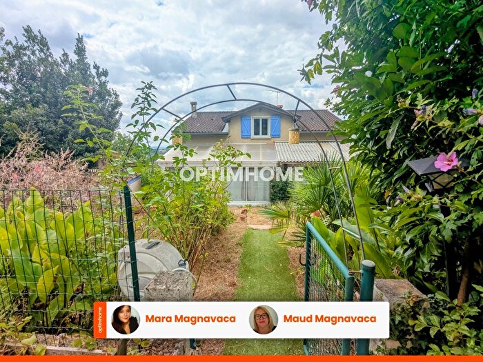 Maison à vendre - Burlats - 8 pièces - 6 chambres