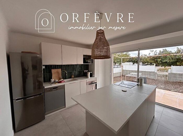 Maison à louer - Centre Ville, Mauguio - 4 pièces - 3 chambres