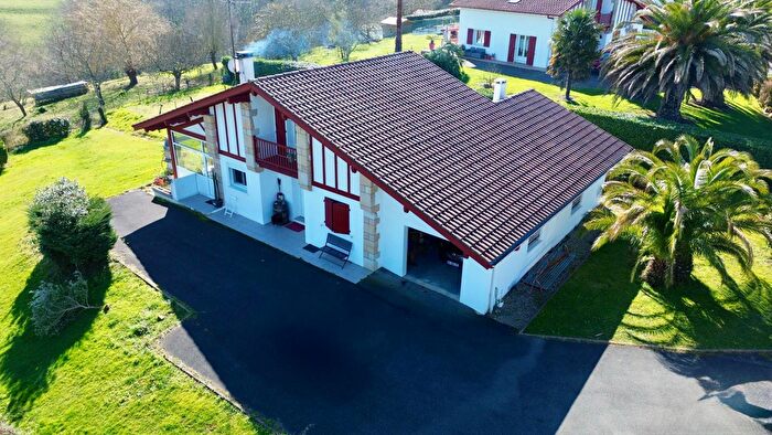 Maison à vendre - Hasparren - 3 pièces - 2 chambres