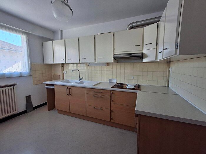 Appartement à louer - Capucine-Gare-Miroir, Saint-Claude - 3 pièces - 2 chambres