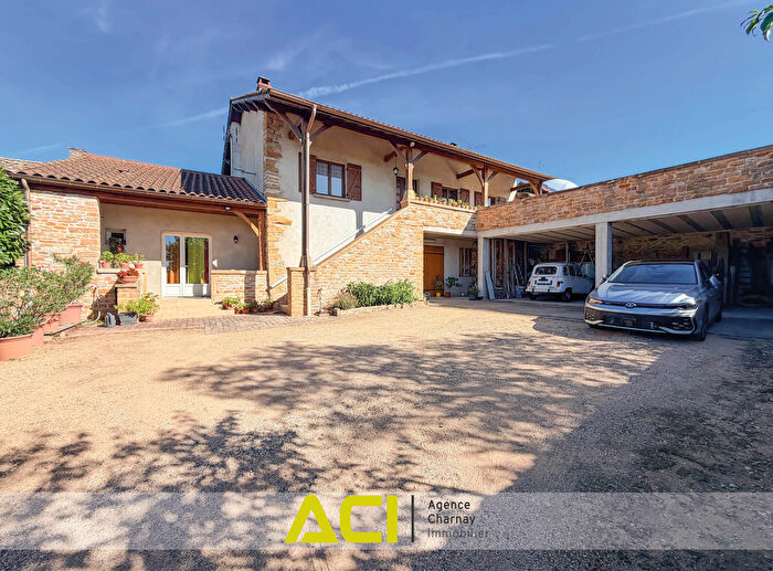 Maison 7 pièces à Charnay-lès-Mâcon, à vendre