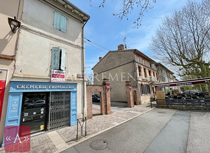 Maison à vendre - Saint-Sulpice-la-Pointe - 6 pièces