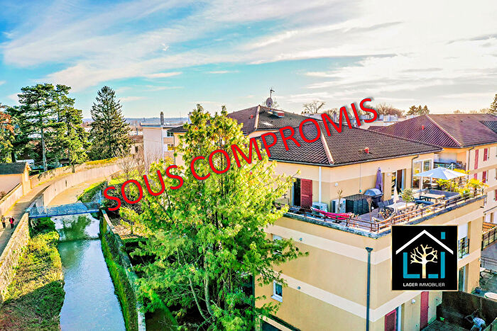 Appartement à vendre - Montluel - 5 pièces - 3 chambres