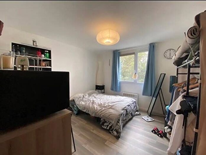 Appartement à louer - Calvaire-Saint Pierre - 1 pièce