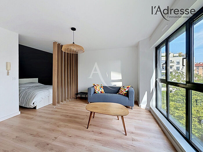 Puteaux, Pressensé, Rives de Seine - Appartement 1 pièce à louer