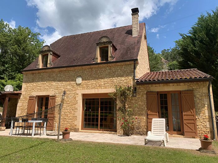 Maison à vendre - Sarlat-la-Canéda - 7 pièces - 3 chambres