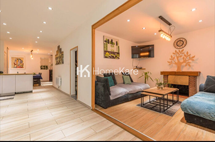 Maison 5 pièces à Mauvezin, à vendre