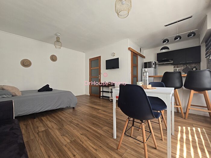 Appartement 1 pièce à vendre à Béthune, Centre-ville