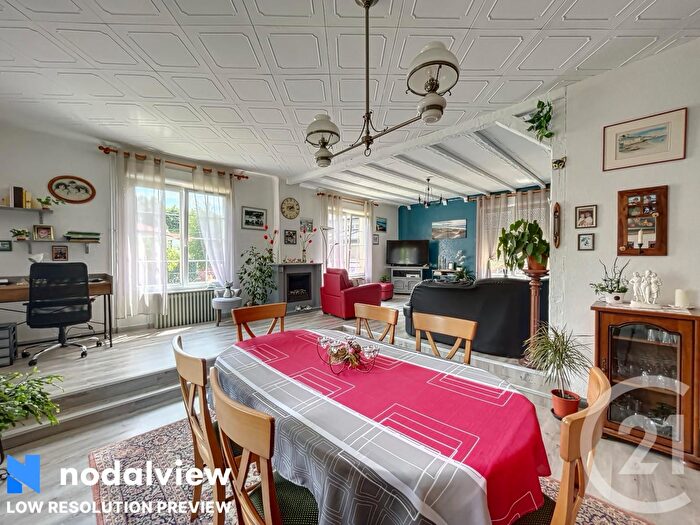 Maison à vendre - Girmont - 9 pièces - 4 chambres