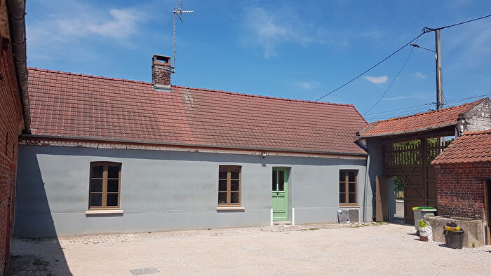 Maison 3 pièces à louer à Delettes