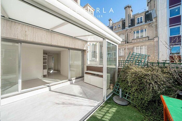 Maisons à vendre et appartements à louer - 1