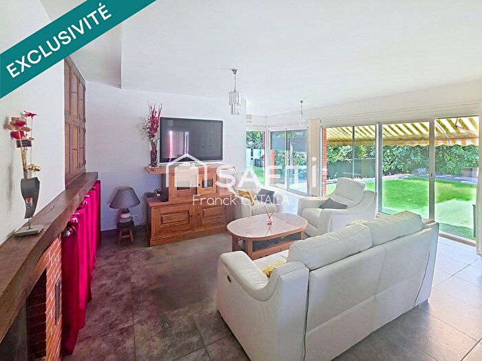 Maison 6 pièces à vendre à Villenouvelle