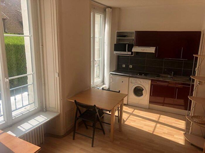 Appartement 1 pièce à Notre Dame du Thil-Saint Lucien, Beauvais, à louer