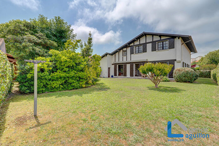 Maison 7 pièces à vendre - Hendaye, Plage, Sopite, Aguerria, Corniche