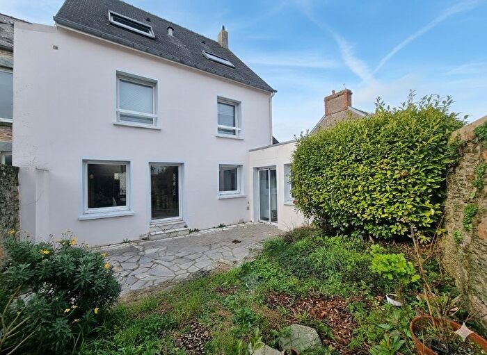 Maison à vendre - Cherbourg-Octeville, Octeville, Bourg - 8 pièces - 6 chambres