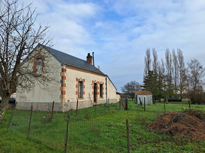 Maison à vendre - Sury-près-Léré - 3 pièces - 1 chambre